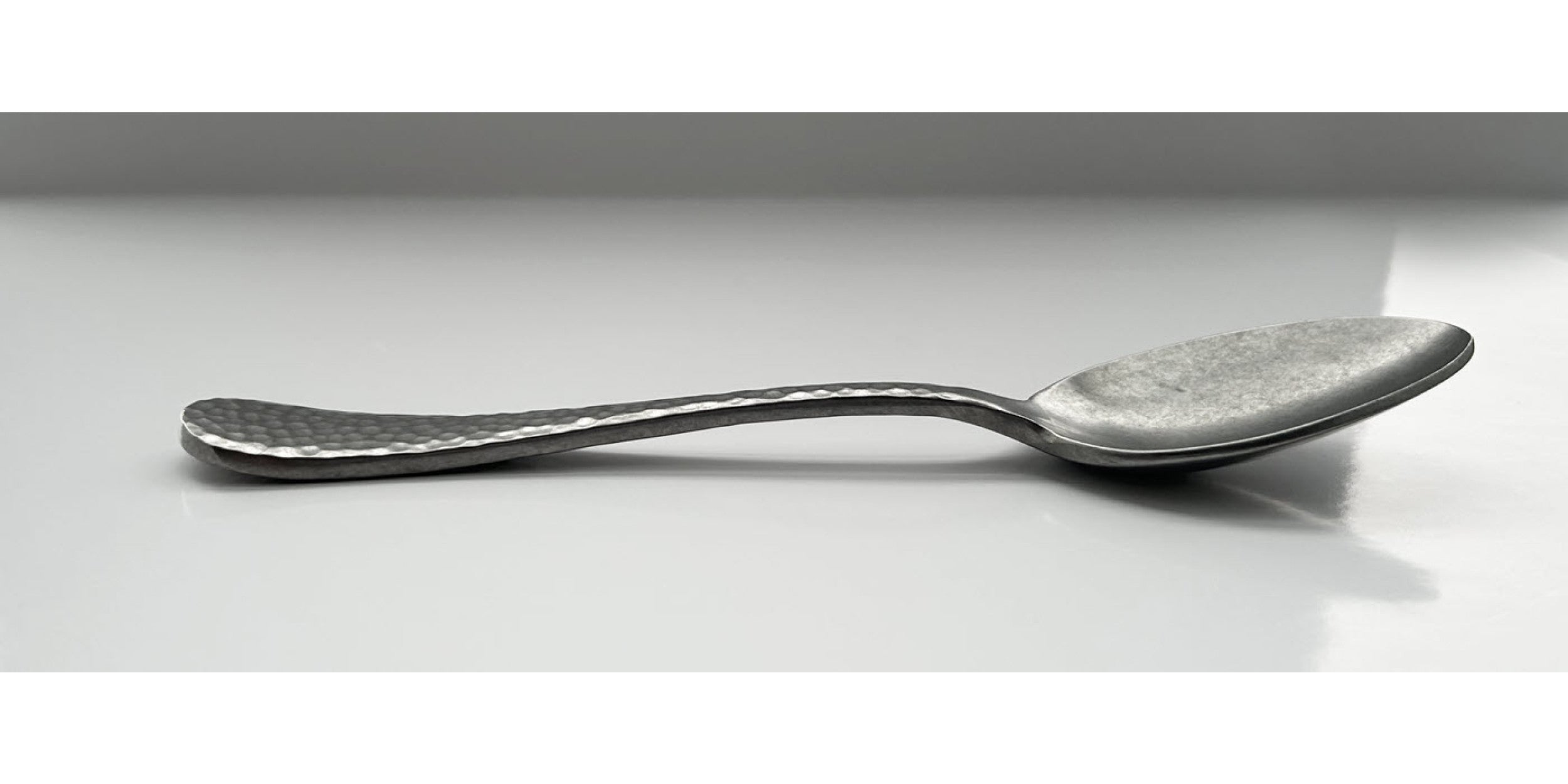 Arte Cutlery Set by Mepra on Luxxdesign.com