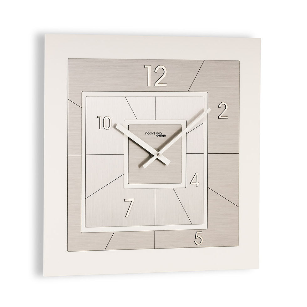 Nexus Wall Clock by Incantesimo Design on Luxxdesign – Luxxdesign.com