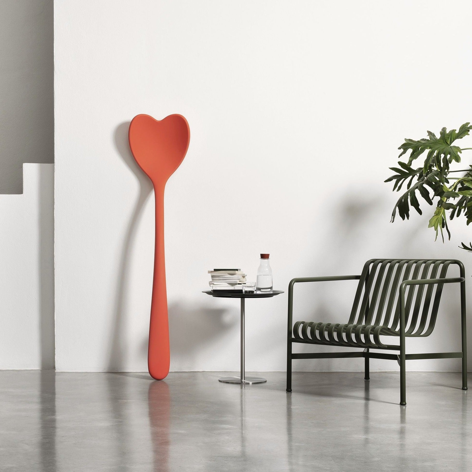 BIG LOVE XXL SCULPTURE by Alessi on Luxxdesign.com